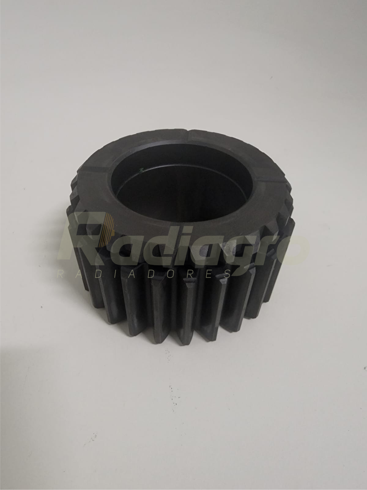 81320900 - ENGRENAGEM EATON - TRATOR - VALTRA - Radiagro