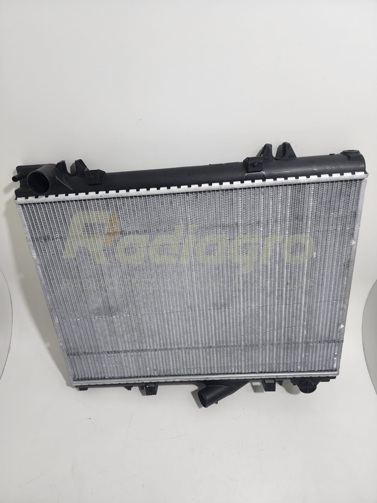 A9585000403 - RADIADOR DE AGUA - CAMINHAO - MERCEDES BENZ ATEGO 1725 ...